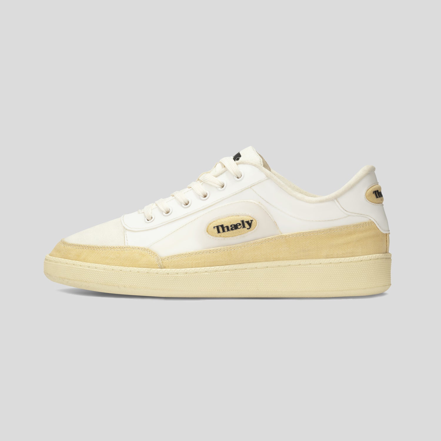 Thaely Sustainable Sneakers